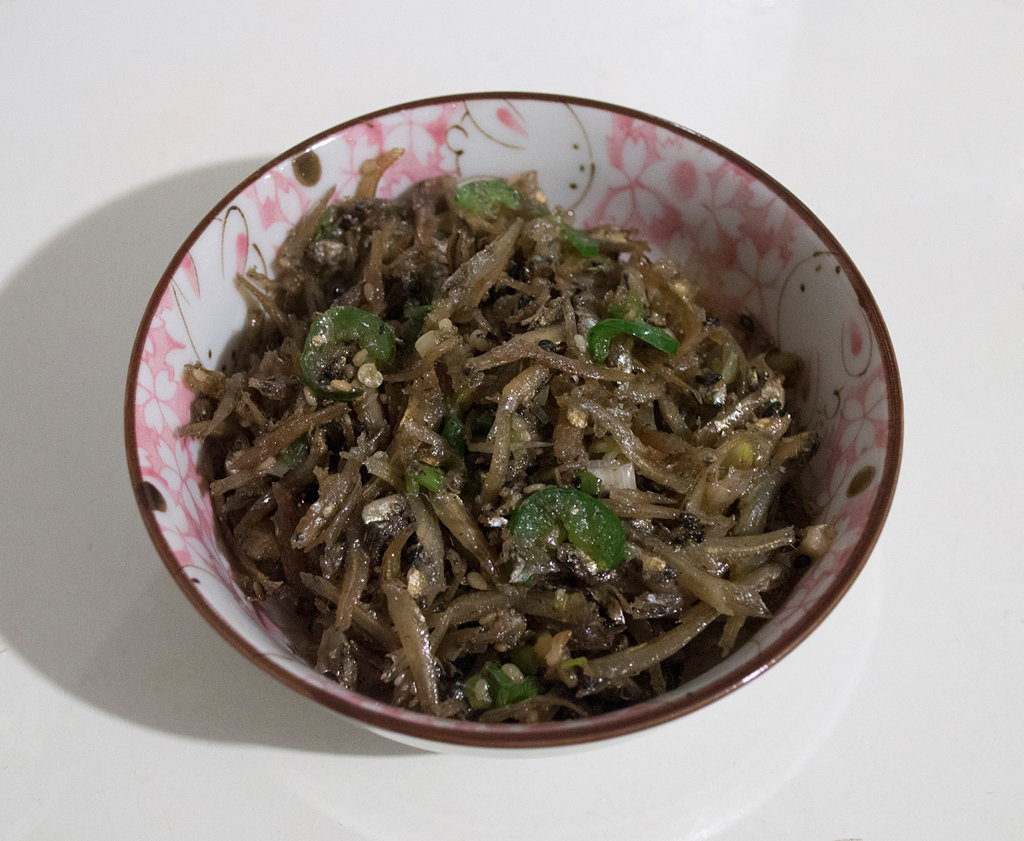 Myeolchi Bokkeum (멸치 볶음) - Pan-Fried Anchovies Recipe - Everybunny Eats