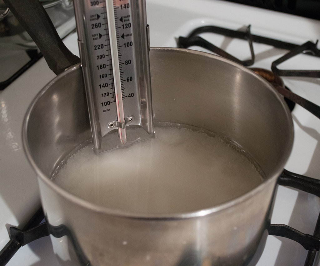 Poured Fondant Recipe - Everybunny Eats