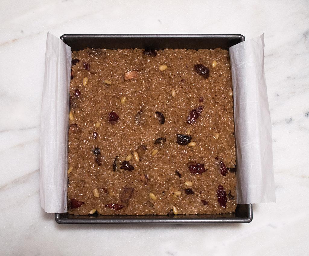 Yaksik (약식) - Glutinous Rice Cake with Dried Fruits and Nuts Recipe ...